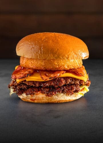 L'authentique smash burger | Holy Burgers